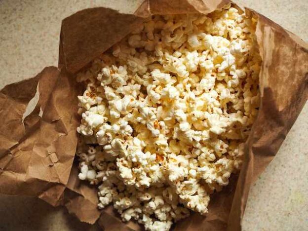 The Surprising Health Benefits Of Popcorn - Dr. Kelley's VICTORY OVER ...